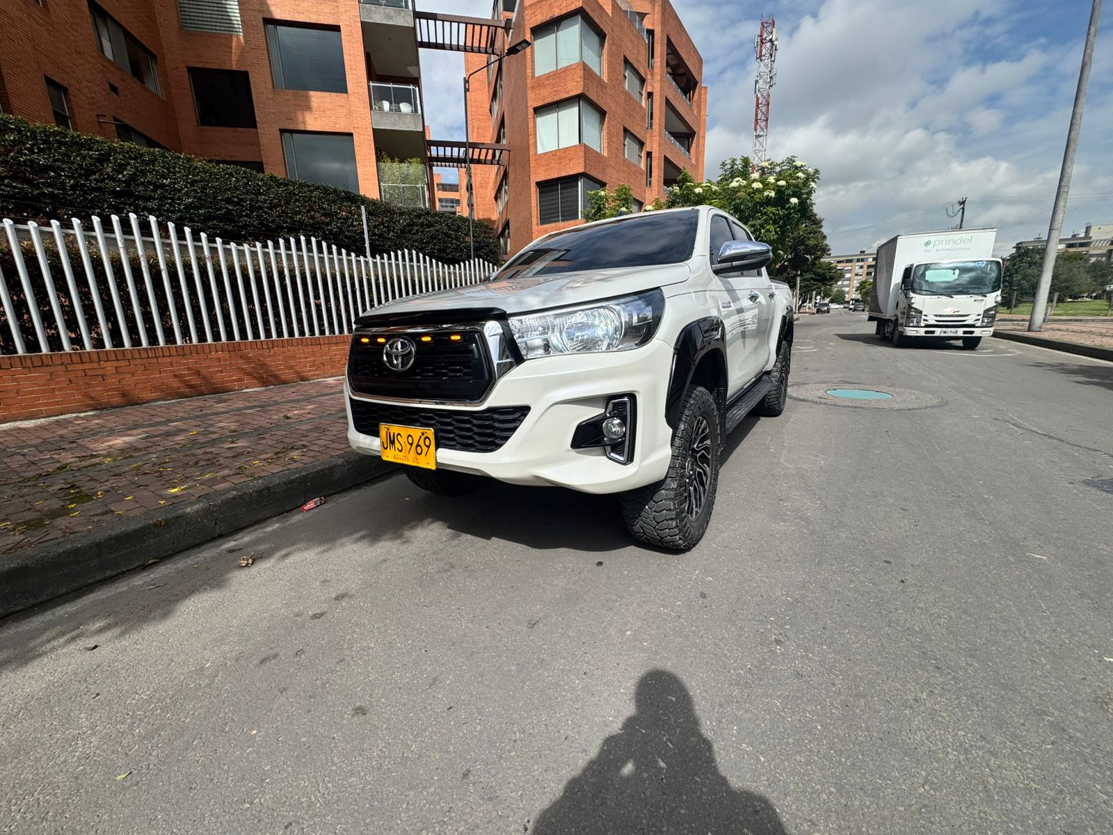 TOYOTA HILUX 2020 – REBELCAR SAS