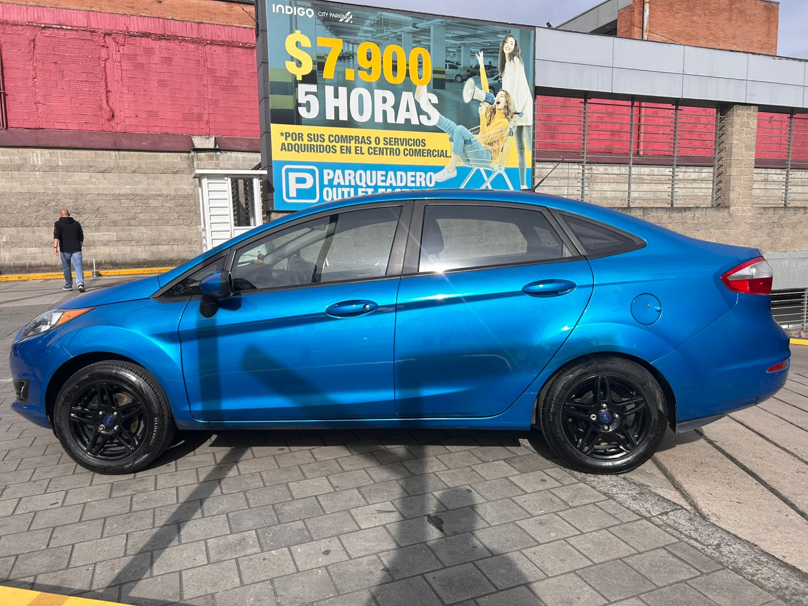 FORD FIESTA – REBELCAR SAS